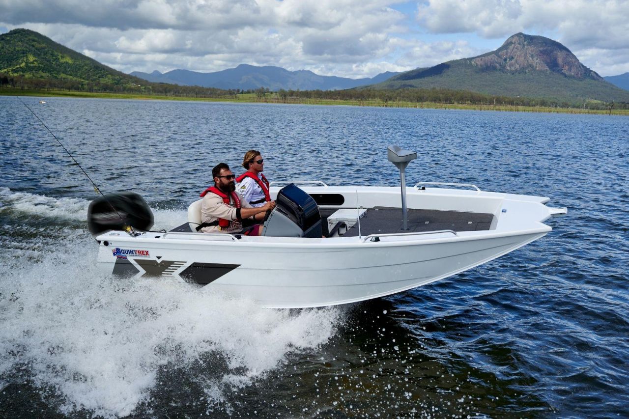 Quintrex Hornet 481 + Yamaha F115hp 4-stroke - Pack 2 For Sale Online ...